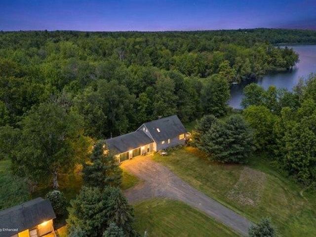 3 bedroom, Palmyra ME 04965 103187181