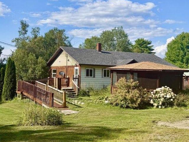 3 bedroom, Palmyra ME 04965 105106281