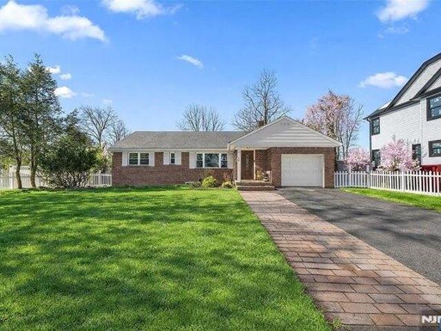 3 bedroom, Paramus NJ 07652 LS102707691
