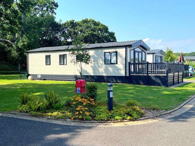 3 Bedroom Park Home Mobile Home