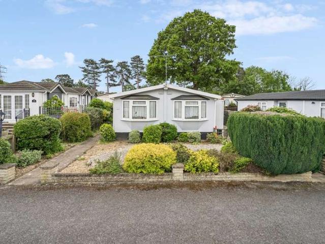 3 Bedroom Park Home Mobile Home