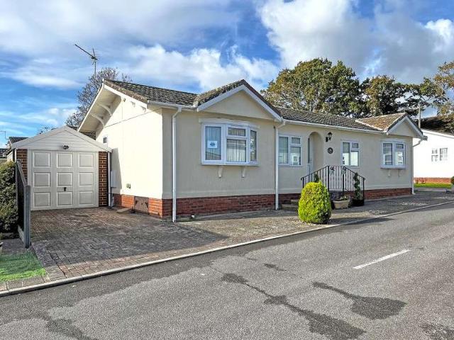 3 Bedroom Park Home Mobile Home