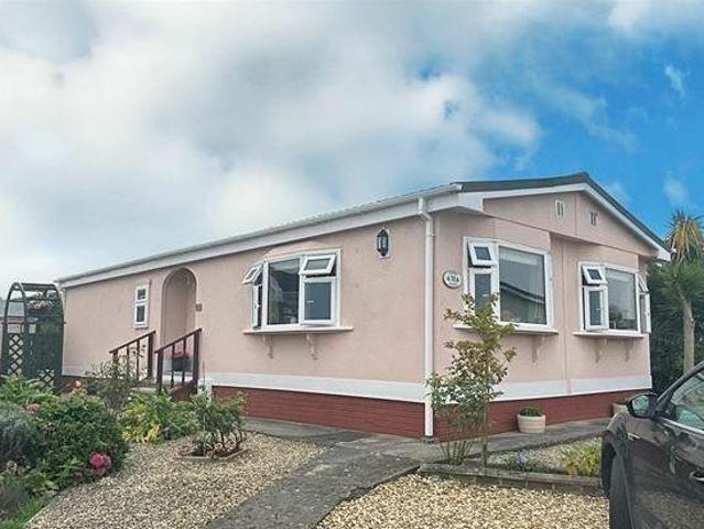 3 Bedroom Park Home For Sale In Oaktree Park, Locking