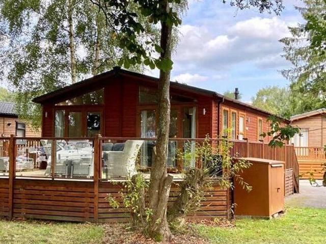 3 Bedroom Park Home For Sale In Ambleside Road, Windermere
