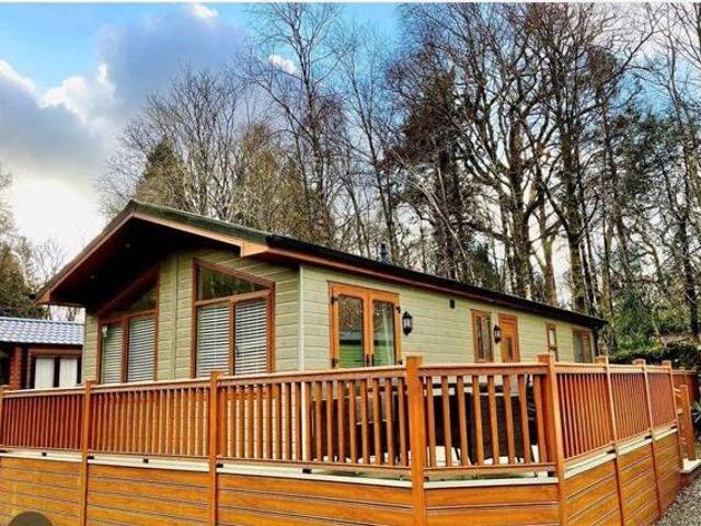 3 Bedroom Park Home For Sale In Ambleside Road, Windermere