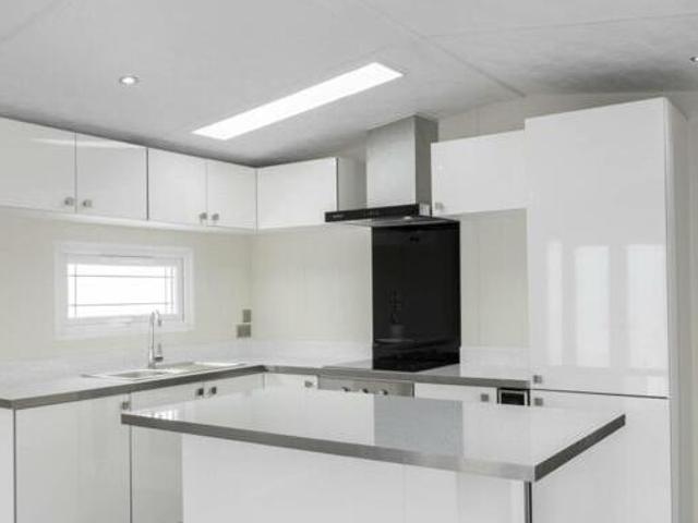 3 Bedroom Park Home For Sale In Bishops Stortford