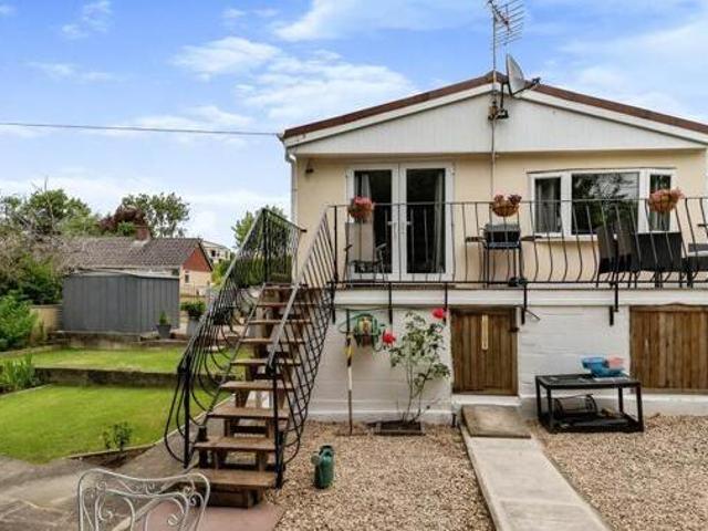 3 Bedroom Park Home For Sale In Box