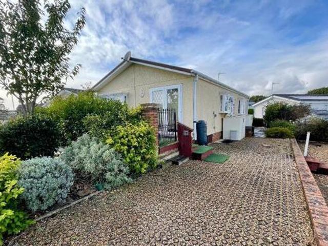 3 Bedroom Park Home For Sale In Eastbourne, East Sussex
