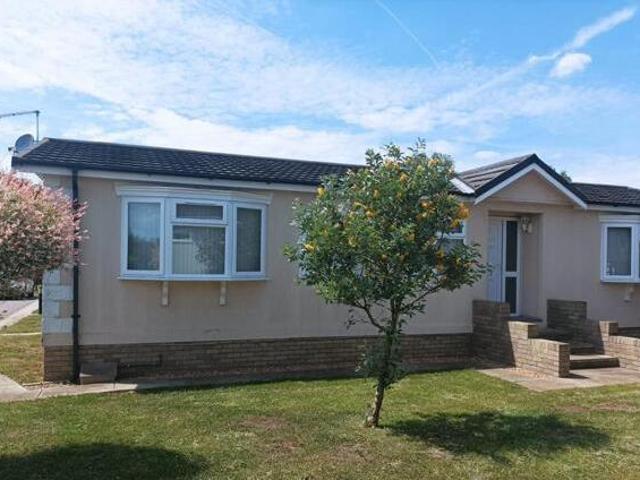 3 Bedroom Park Home For Sale In Stretham