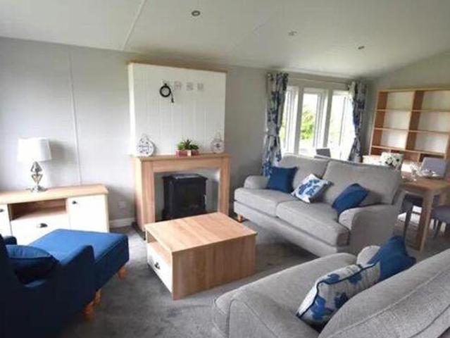 3 Bedroom Park Home For Sale In Southfield Lane, Tunstall