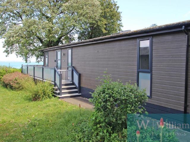 3 bedroom park home for sale