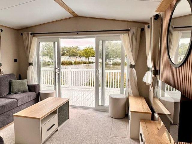 3 bedroom park home for sale