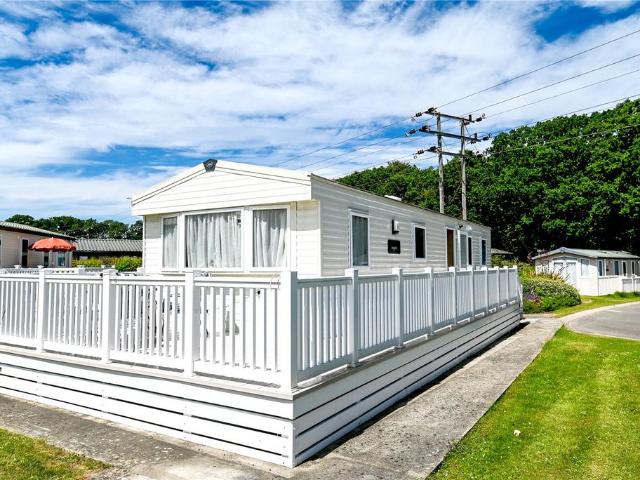 3 bedroom park home for sale