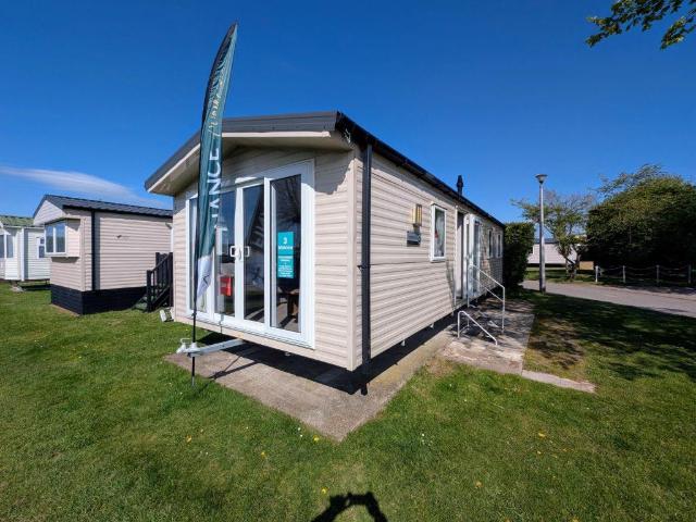 3 bedroom park home for sale