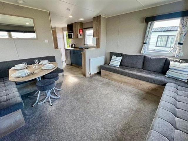 3 bedroom park home for sale