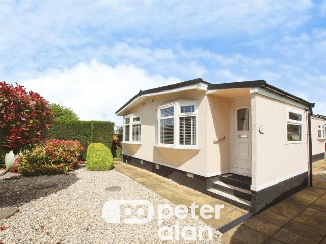 3 bedroom park home for sale