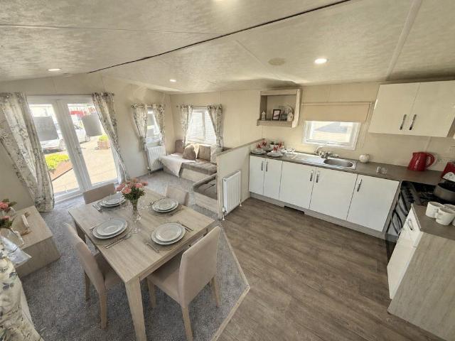 3 bedroom park home for sale