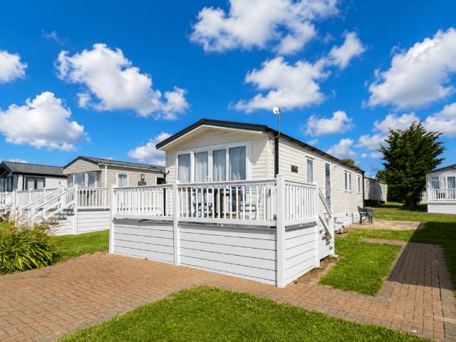 3 bedroom park home for sale