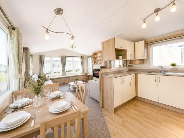 3 bedroom park home for sale