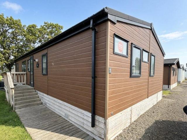 3 bedroom park home for sale