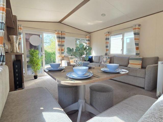 3 bedroom park home for sale