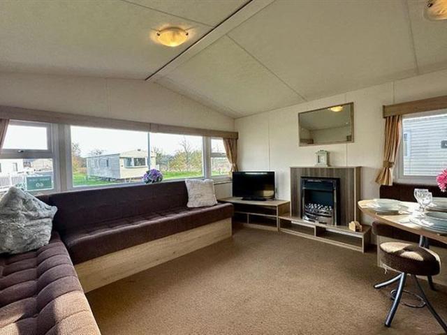 3 bedroom park home for sale