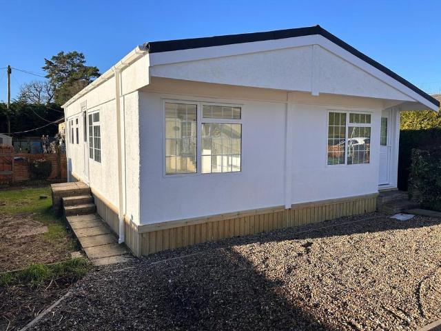 3 bedroom park home for sale
