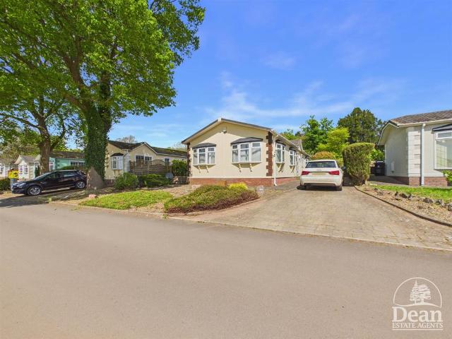 3 bedroom park home for sale
