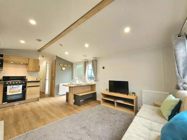 3 bedroom park home for sale