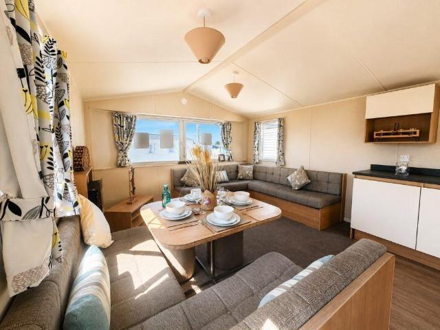 3 bedroom park home for sale