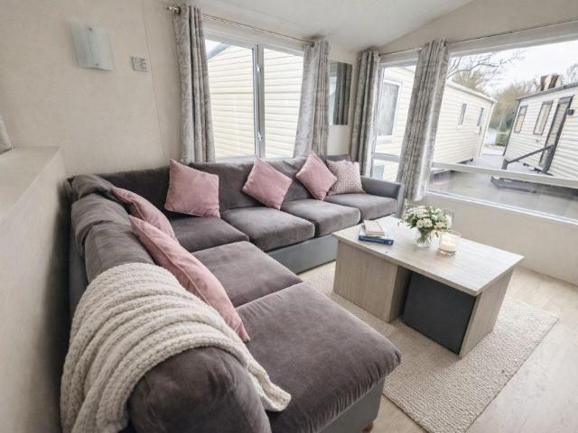 3 bedroom park home for sale