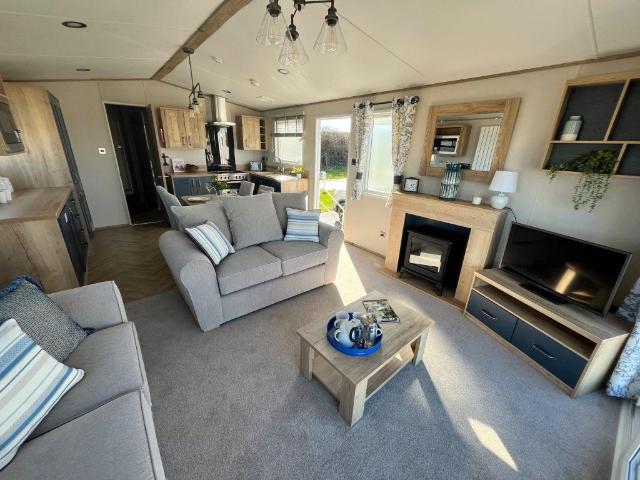3 bedroom park home for sale