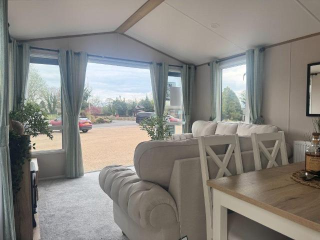 3 bedroom park home for sale