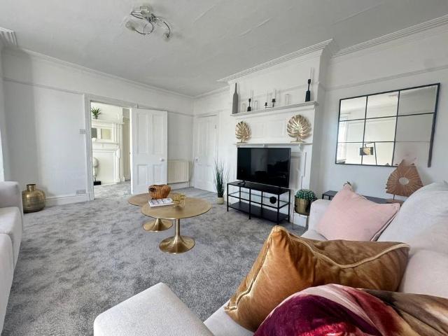 3 bedroom park home to rent