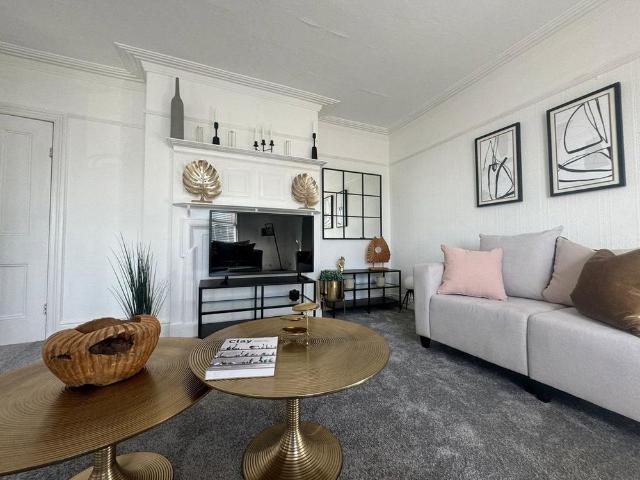 3 bedroom park home to rent