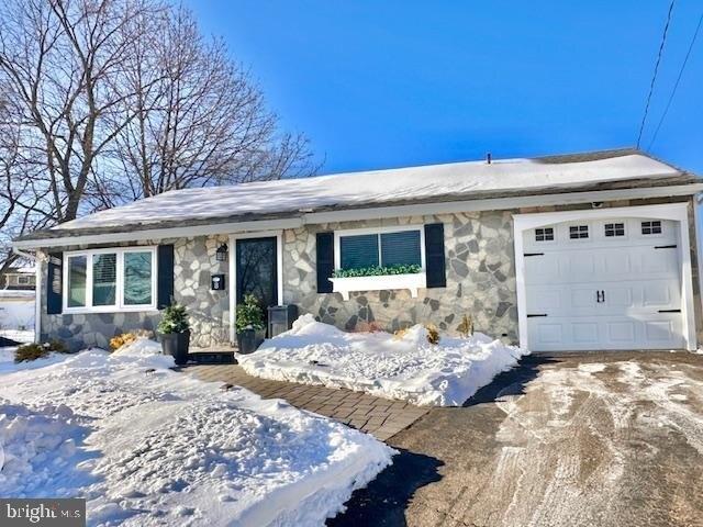 3 bedroom, Parlin NJ 08859 LS102828095