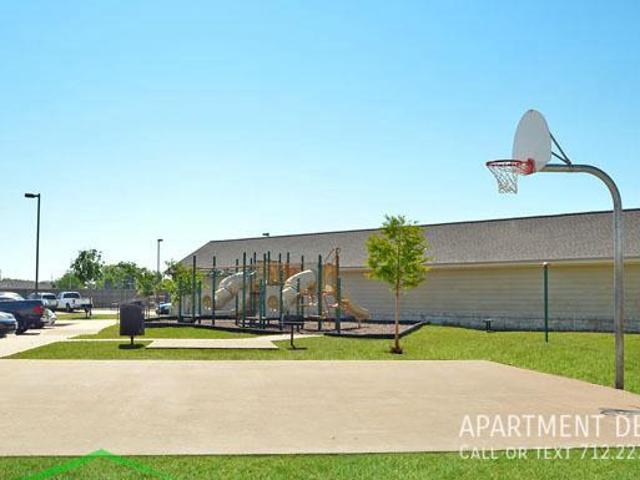 3 bedroom, Pasadena TX 77504 76347671