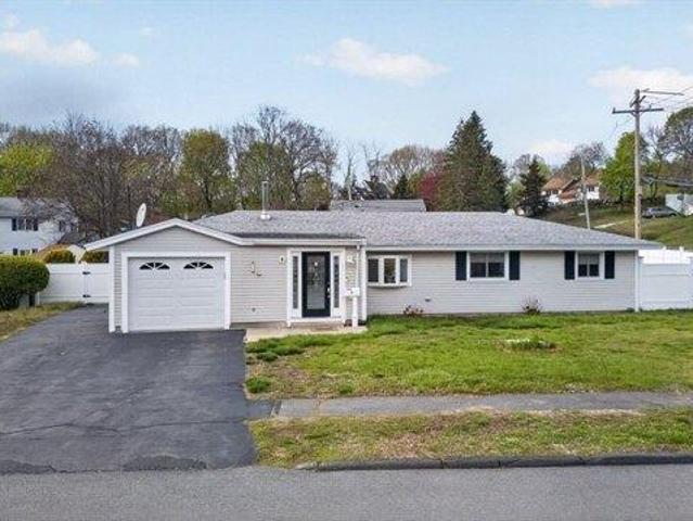3 bedroom, Peabody MA 01960 102342518