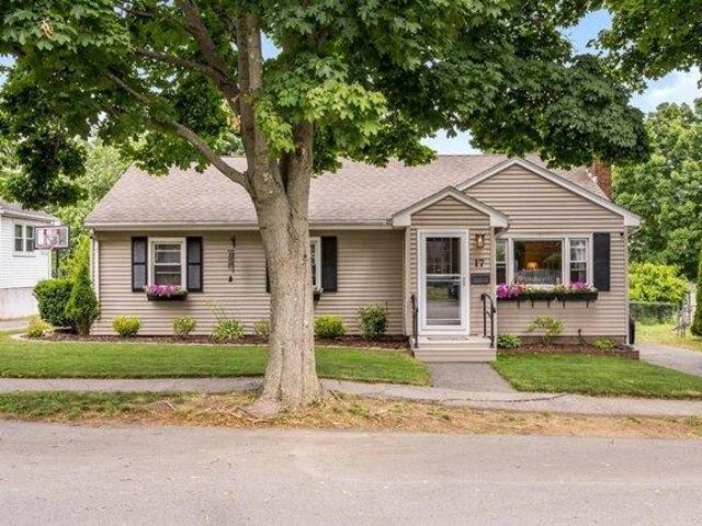 3 bedroom, Peabody MA 01960 103809522