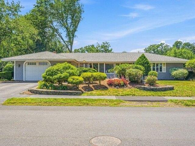 3 bedroom, Peabody MA 01960 104441769
