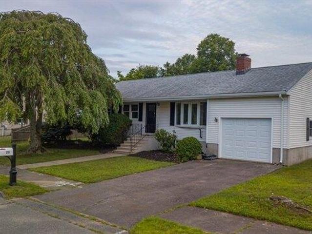 3 bedroom, Peabody MA 01960 104352850