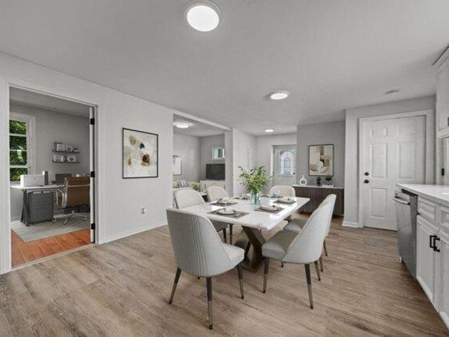 3 bedroom, Peabody MA 01960 105680164
