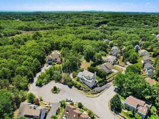 3 bedroom, Peabody MA 01960 105141255