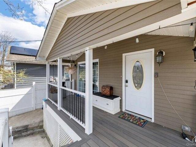3 bedroom, Peekskill NY 10566 LS102566036