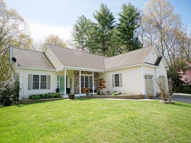 3 bedroom, Pelham NH 03076 102410858