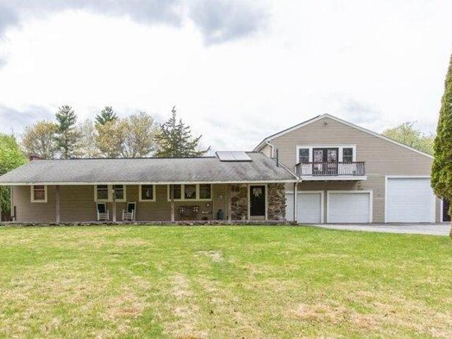 3 bedroom, Pelham NH 03076 102595810