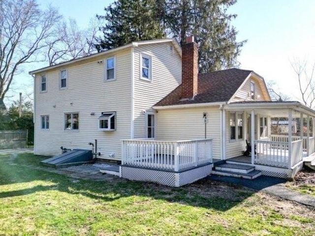3 bedroom, Pembroke MA 02359 102479933