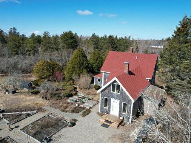 3 bedroom, Pembroke ME 04666 104540216