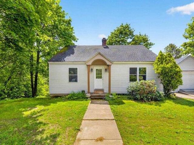 3 bedroom, Pembroke NH 03275 103100816