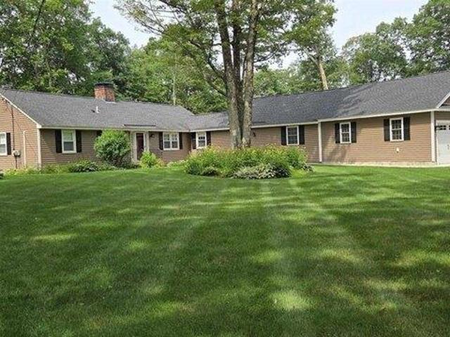 3 bedroom, Pembroke NH 03275 LS102121005